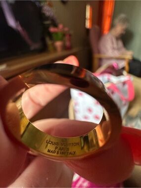 Louis Vuitton | Jewelry | Louis Vuitton Black And Gold Lv Logo Band ...